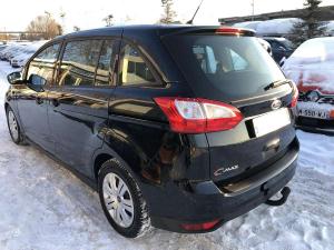 Melns Ford Grand C-MAX 2015 Klaipėda, ar dzinēja tilpumu 2.00 L un nobraukumu 230 tūkst. km par 6950 €, foto 5 vietnē AUTOMOTO.COM.LV