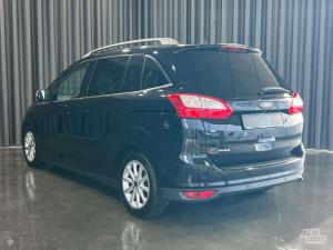 Black Ford Grand C-MAX 2016 in Marijampole, with an engine capacity of 1.00 L and mileage of 133 thousand km for 6350 €, photo 8 on AUTOMOTO.COM.LV