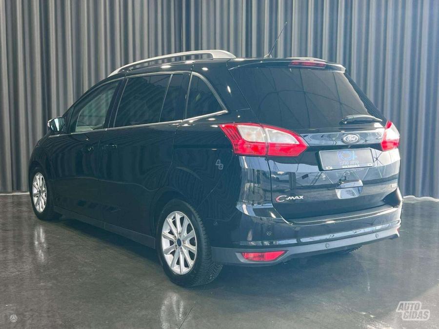 Black Ford Grand C-MAX 2016 in Marijampole, with an engine capacity of 1.00 L and mileage of 133 thousand km for 6350 €, photo 8 on AUTOMOTO.COM.LV