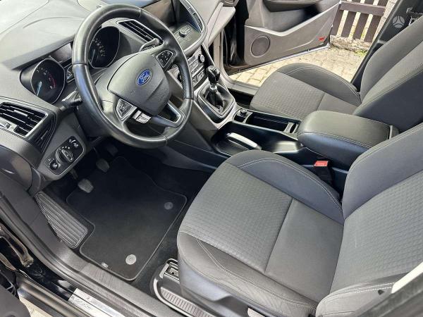 Melns Ford Grand C-MAX 2016 Prienai, ar dzinēja tilpumu 1.00 L un nobraukumu 177 tūkst. km par 3950 €, foto 8 vietnē AUTOMOTO.COM.LV