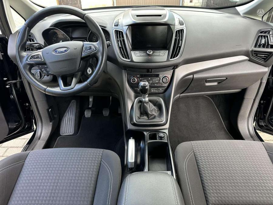 Melns Ford Grand C-MAX 2016 Prienai, ar dzinēja tilpumu 1.00 L un nobraukumu 177 tūkst. km par 3950 €, foto 12 vietnē AUTOMOTO.COM.LV