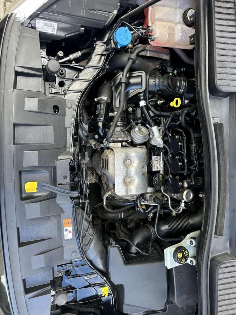 Melns Ford Grand C-MAX 2016 Prienai, ar dzinēja tilpumu 1.00 L un nobraukumu 177 tūkst. km par 3950 €, foto 17 vietnē AUTOMOTO.COM.LV