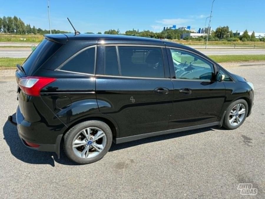 Melns Ford Grand C-MAX 2014 Klaipėda, ar dzinēja tilpumu 2.00 L un nobraukumu 285 tūkst. km par 4200 €, foto 3 vietnē AUTOMOTO.COM.LV