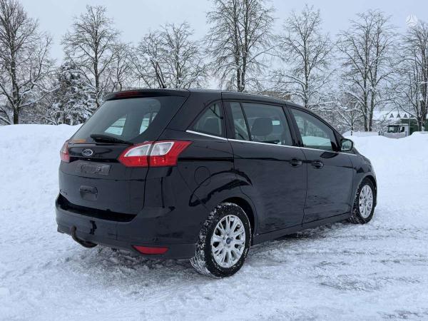 Blue Ford Grand C-MAX 2012 in Plunge, with an engine capacity of 1.60 L and mileage of 249 thousand km for 3850 €, photo 3 on AUTOMOTO.COM.LV