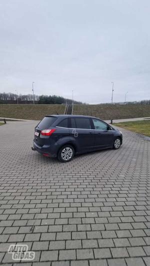 Blue Ford Grand C-MAX 2011 in Kaunas, with an engine capacity of 2.00 L and mileage of 320 thousand km for 3999 €, photo 6 on AUTOMOTO.COM.LV