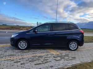 Blue Ford Grand C-MAX 2012 in Marijampole, with an engine capacity of 2.00 L and mileage of 209 thousand km for 4750 €, photo 4 on AUTOMOTO.COM.LV
