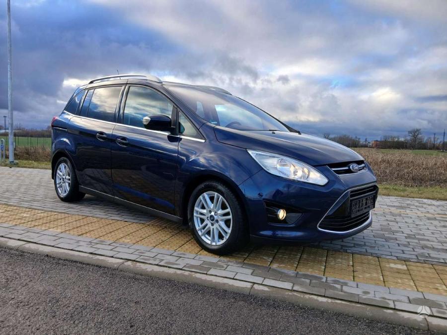 Blue Ford Grand C-MAX 2012 in Marijampole, with an engine capacity of 2.00 L and mileage of 209 thousand km for 4750 €, photo 10 on AUTOMOTO.COM.LV