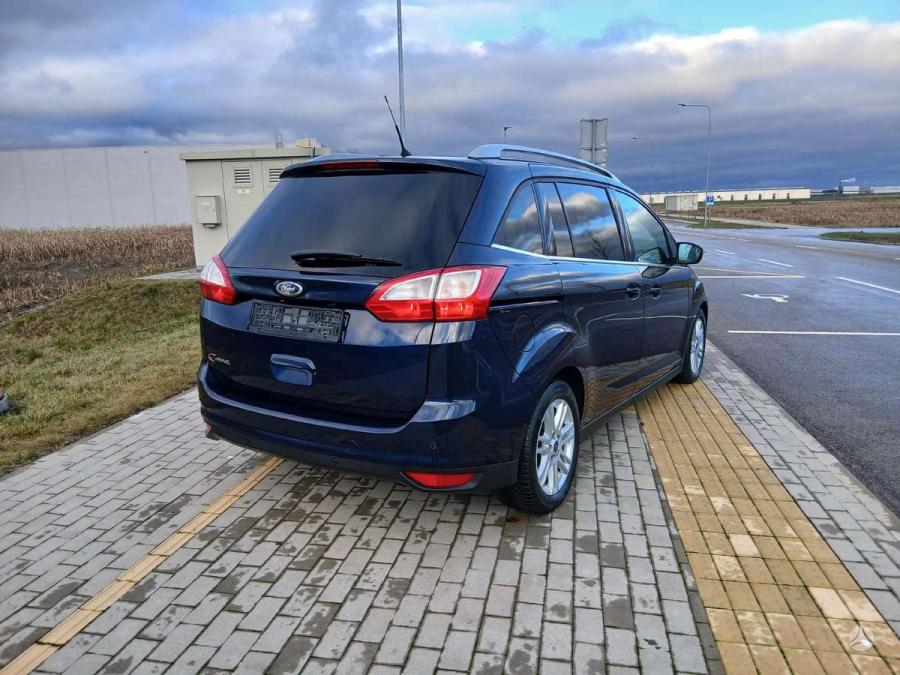 Blue Ford Grand C-MAX 2012 in Marijampole, with an engine capacity of 2.00 L and mileage of 209 thousand km for 4750 €, photo 16 on AUTOMOTO.COM.LV