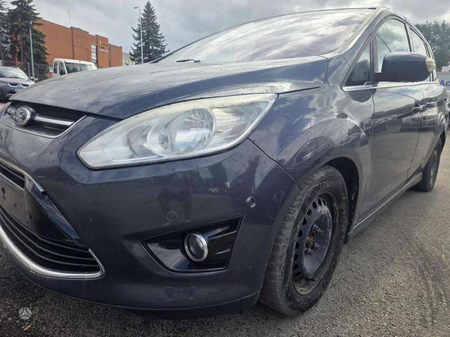 Blue Ford Grand C-MAX 2012 in Marijampole, with an engine capacity of 1.56 L and mileage of 320 thousand km for 2700 €, photo 1 on AUTOMOTO.COM.LV