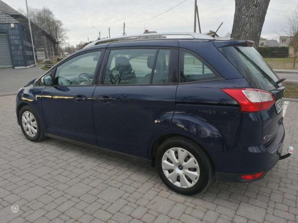 Zils Ford Grand C-MAX 2013 Kelmė, ar dzinēja tilpumu 1.00 L un nobraukumu 170 tūkst. km par 4000 €, foto 8 vietnē AUTOMOTO.COM.LV