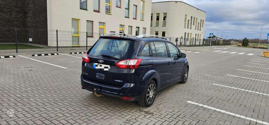 Blue Ford Grand C-MAX 2016 in Kaunas, with an engine capacity of 1.50 L and mileage of 320 thousand km for 5450 €, photo 4 on AUTOMOTO.COM.LV