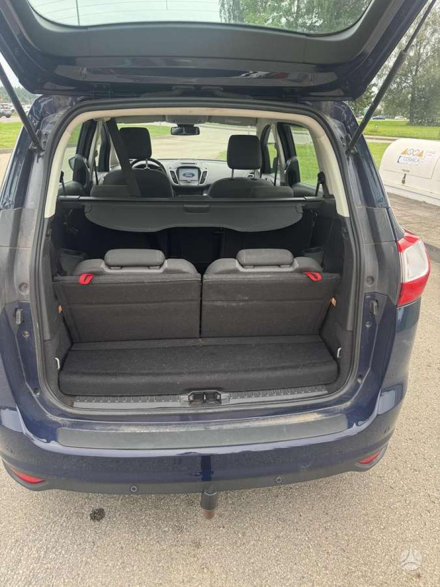 Zils Ford Grand C-MAX 2016 Tauragė, ar dzinēja tilpumu 1.50 L un nobraukumu 224 tūkst. km par 5000 €, foto 10 vietnē AUTOMOTO.COM.LV