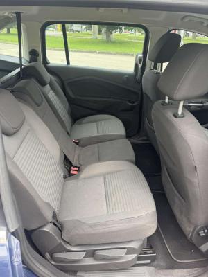 Zils Ford Grand C-MAX 2016 Tauragė, ar dzinēja tilpumu 1.50 L un nobraukumu 224 tūkst. km par 5000 €, foto 13 vietnē AUTOMOTO.COM.LV