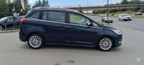 Blue Ford Grand C-MAX 2016 in Kaunas, with an engine capacity of 1.00 L and mileage of 188 thousand km for 4999 €, photo 5 on AUTOMOTO.COM.LV