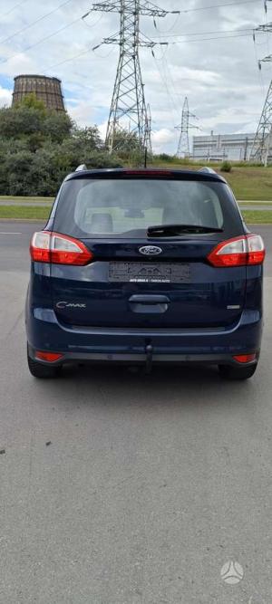Blue Ford Grand C-MAX 2016 in Kaunas, with an engine capacity of 1.00 L and mileage of 188 thousand km for 4899 €, photo 4 on AUTOMOTO.COM.LV