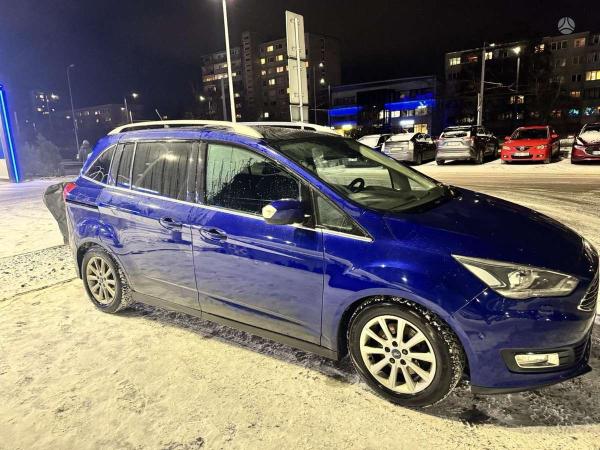 Blue Ford Grand C-MAX 2017 in Vilnius, with an engine capacity of 2.00 L and mileage of 169 thousand km for 10500 €, photo 8 on AUTOMOTO.COM.LV