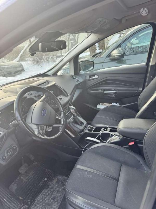 Zils Ford Grand C-MAX 2017 Viļņa, ar dzinēja tilpumu 2.00 L un nobraukumu 169 tūkst. km par 10500 €, foto 11 vietnē AUTOMOTO.COM.LV