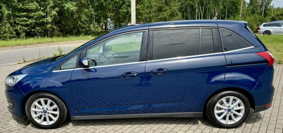 Blue Ford Grand C-MAX 2017 in Kaunas, with an engine capacity of 1.00 L and mileage of 119 thousand km for 5499 €, photo 4 on AUTOMOTO.COM.LV