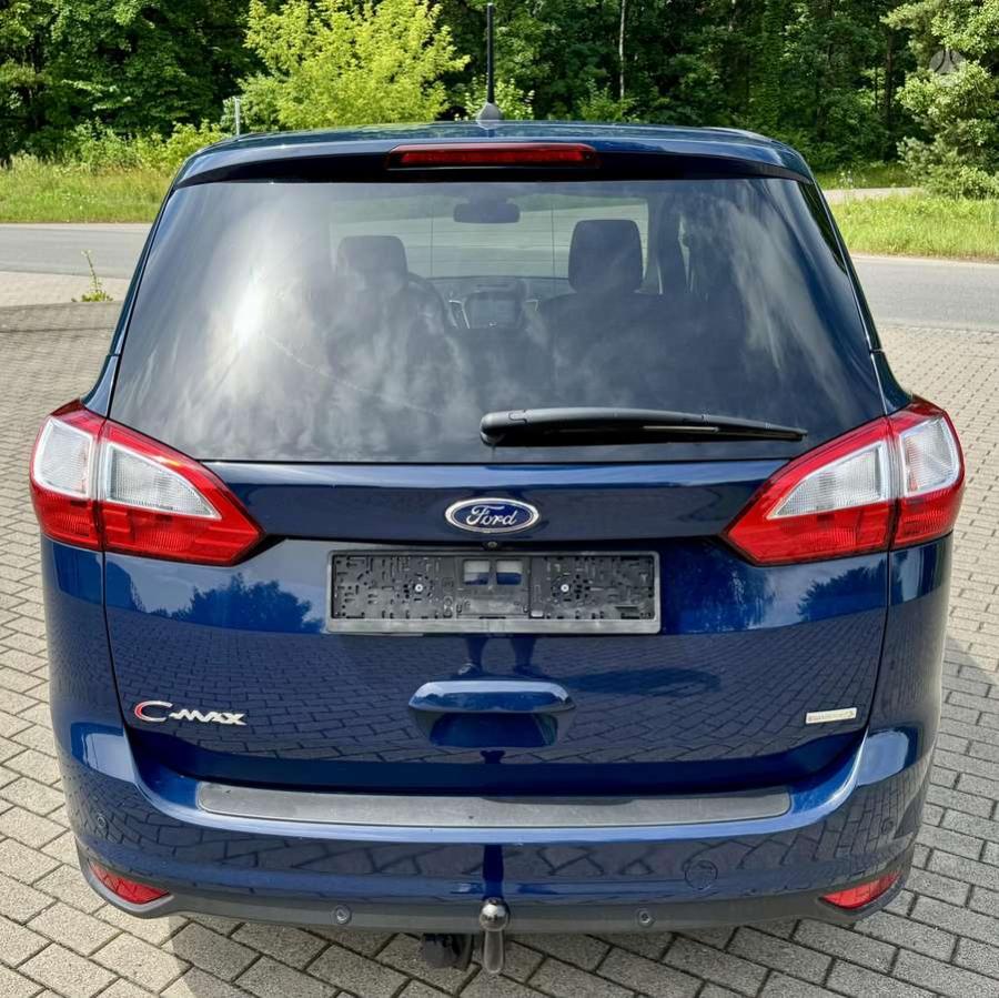 Blue Ford Grand C-MAX 2017 in Kaunas, with an engine capacity of 1.00 L and mileage of 119 thousand km for 5499 €, photo 6 on AUTOMOTO.COM.LV