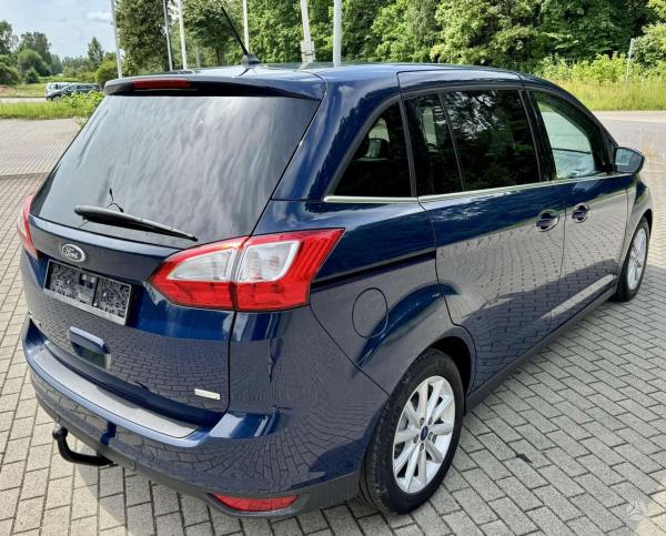 Blue Ford Grand C-MAX 2017 in Kaunas, with an engine capacity of 1.00 L and mileage of 119 thousand km for 5499 €, photo 7 on AUTOMOTO.COM.LV