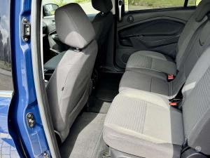 Blue Ford Grand C-MAX 2017 in Kaunas, with an engine capacity of 1.00 L and mileage of 119 thousand km for 5499 €, photo 14 on AUTOMOTO.COM.LV