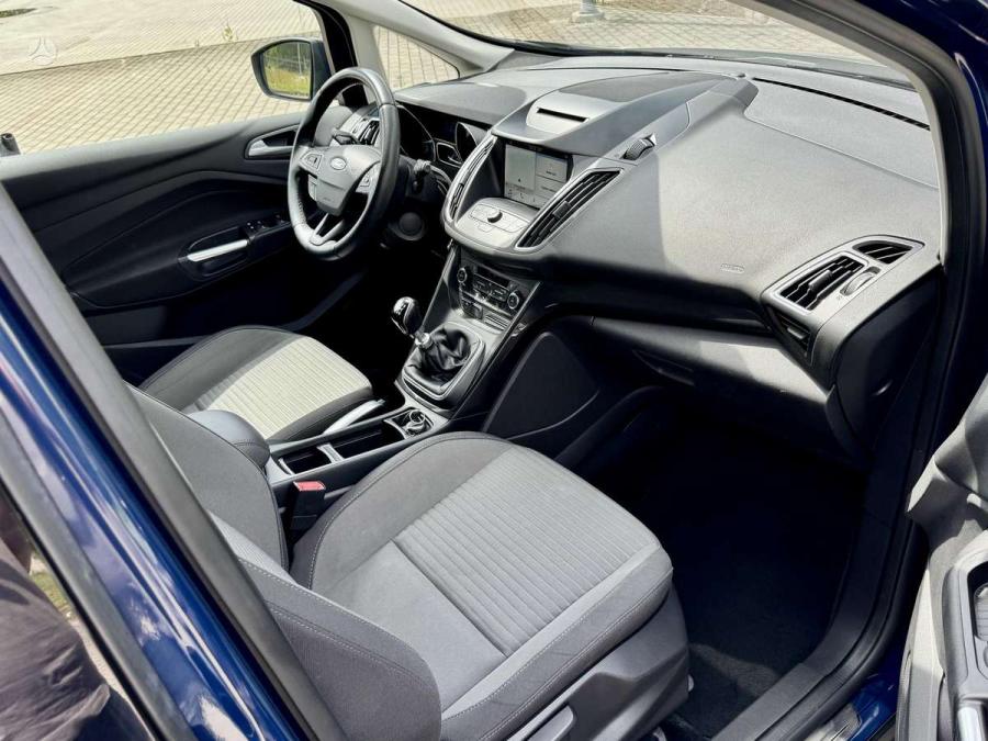 Blue Ford Grand C-MAX 2017 in Kaunas, with an engine capacity of 1.00 L and mileage of 119 thousand km for 5499 €, photo 17 on AUTOMOTO.COM.LV