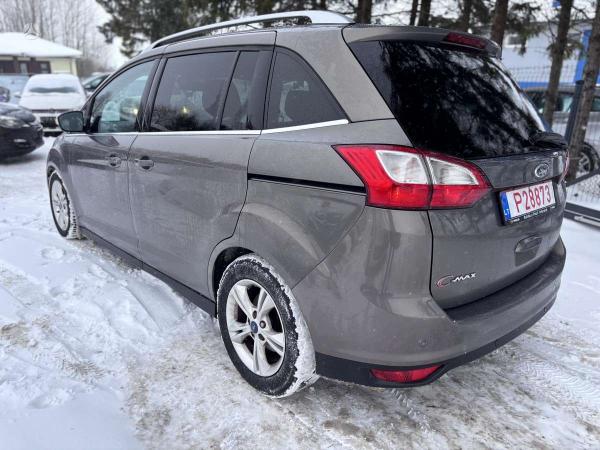 Brown Ford Grand C-MAX 2012 in Gargzdai, with an engine capacity of 2.00 L and mileage of 224 thousand km for 4999 €, photo 6 on AUTOMOTO.COM.LV