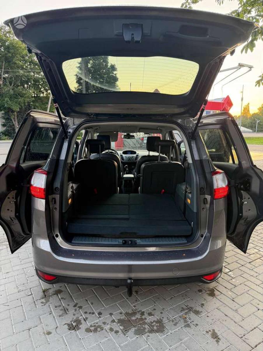 Brūns Ford Grand C-MAX 2012 Viļņa, ar dzinēja tilpumu 2.00 L un nobraukumu 307 tūkst. km par 5600 €, foto 5 vietnē AUTOMOTO.COM.LV