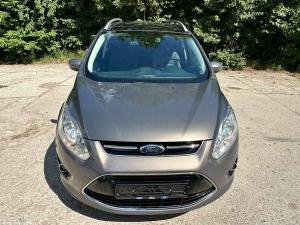 Brown Ford Grand C-MAX 2013 in Siauliai, with an engine capacity of 1.56 L and mileage of 240 thousand km for 4650 €, photo 7 on AUTOMOTO.COM.LV