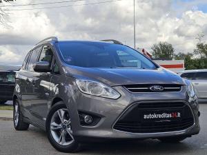 Brown Ford Grand C-MAX 2015 in Siauliai, with an engine capacity of 1.00 L and mileage of 195 thousand km for 4950 €, photo  on AUTOMOTO.COM.LV
