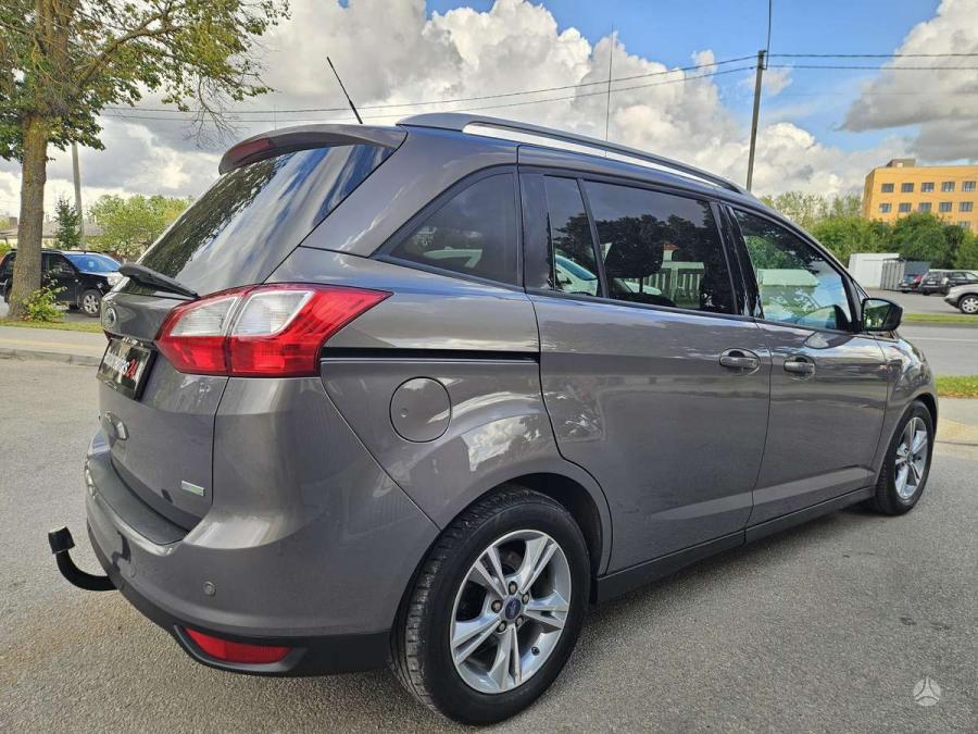 Brūns Ford Grand C-MAX 2015 Šauļi, ar dzinēja tilpumu 1.00 L un nobraukumu 195 tūkst. km par 4950 €, foto 9 vietnē AUTOMOTO.COM.LV
