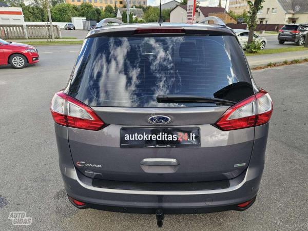 Brown Ford Grand C-MAX 2015 in Siauliai, with an engine capacity of 1.00 L and mileage of 195 thousand km for 4950 €, photo 10 on AUTOMOTO.COM.LV