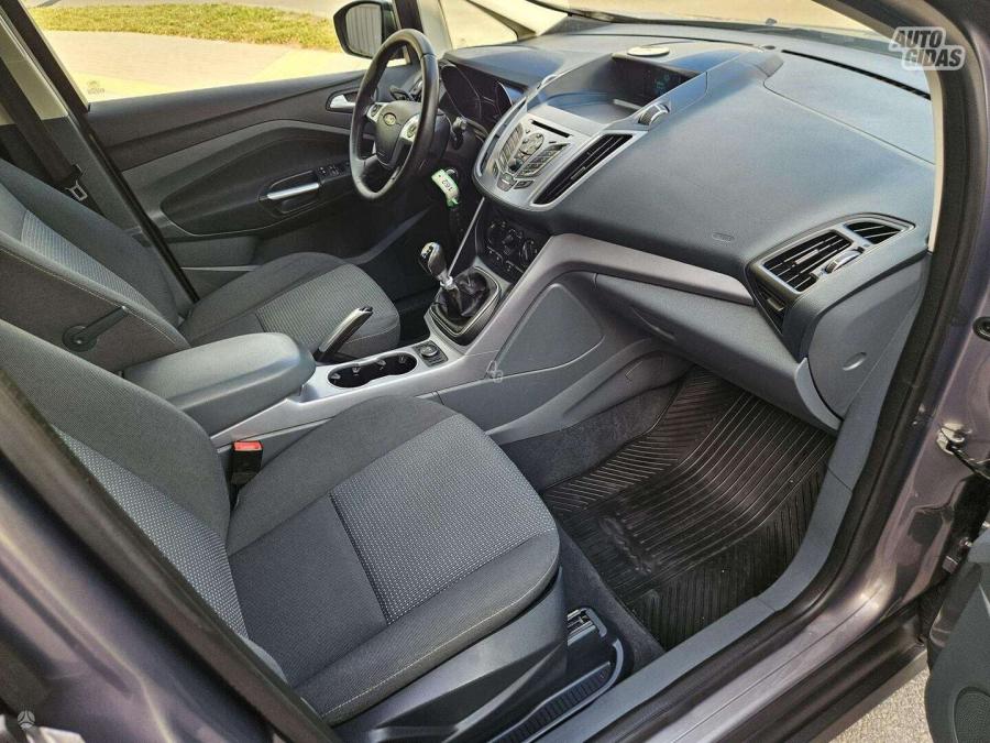 Brūns Ford Grand C-MAX 2015 Šauļi, ar dzinēja tilpumu 1.00 L un nobraukumu 195 tūkst. km par 4950 €, foto 13 vietnē AUTOMOTO.COM.LV