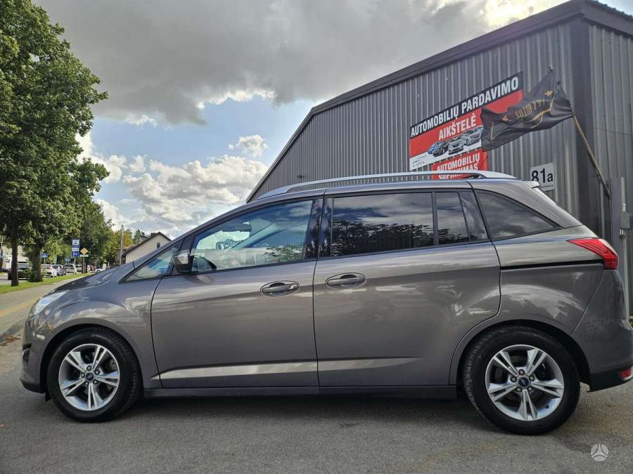 Brūns Ford Grand C-MAX 2015 Šauļi, ar dzinēja tilpumu 1.00 L un nobraukumu 195 tūkst. km par 4950 €, foto 10 vietnē AUTOMOTO.COM.LV