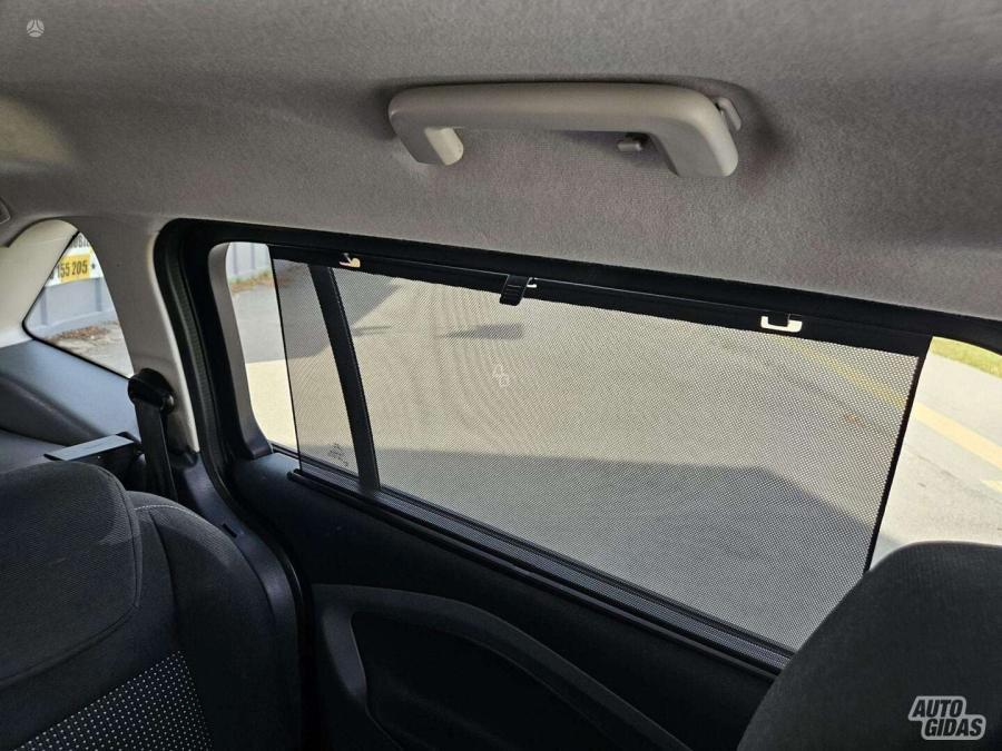 Brūns Ford Grand C-MAX 2015 Šauļi, ar dzinēja tilpumu 1.00 L un nobraukumu 195 tūkst. km par 4950 €, foto 23 vietnē AUTOMOTO.COM.LV
