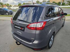 Brown Ford Grand C-MAX 2015 in Siauliai, with an engine capacity of 1.00 L and mileage of 195 thousand km for 4950 €, photo 5 on AUTOMOTO.COM.LV