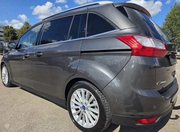 Brown Ford Grand C-MAX 2016 in Marijampole, with an engine capacity of 1.50 L and mileage of 249 thousand km for 5900 €, photo 4 on AUTOMOTO.COM.LV