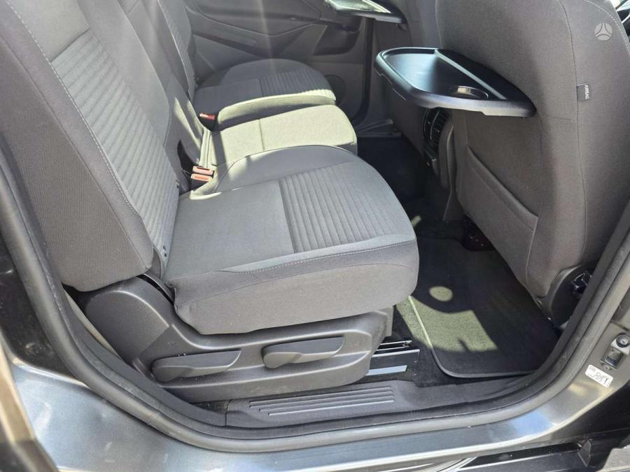 Brown Ford Grand C-MAX 2016 in Marijampole, with an engine capacity of 1.50 L and mileage of 249 thousand km for 5900 €, photo 10 on AUTOMOTO.COM.LV