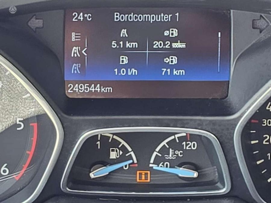 Brown Ford Grand C-MAX 2016 in Marijampole, with an engine capacity of 1.50 L and mileage of 249 thousand km for 5900 €, photo 14 on AUTOMOTO.COM.LV