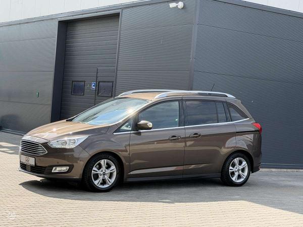 Brown Ford Grand C-MAX 2018 in Kaunas, with an engine capacity of 1.00 L and mileage of 167 thousand km for 6790 €, photo 5 on AUTOMOTO.COM.LV