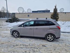 Grey Ford Grand C-MAX 2011 in Silute, with an engine capacity of 1.60 L and mileage of 230 thousand km for 3800 €, photo 2 on AUTOMOTO.COM.LV