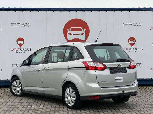 Grey Ford Grand C-MAX 2011 in Taurage, with an engine capacity of 1.60 L and mileage of 241 thousand km for 3700 €, photo 5 on AUTOMOTO.COM.LV