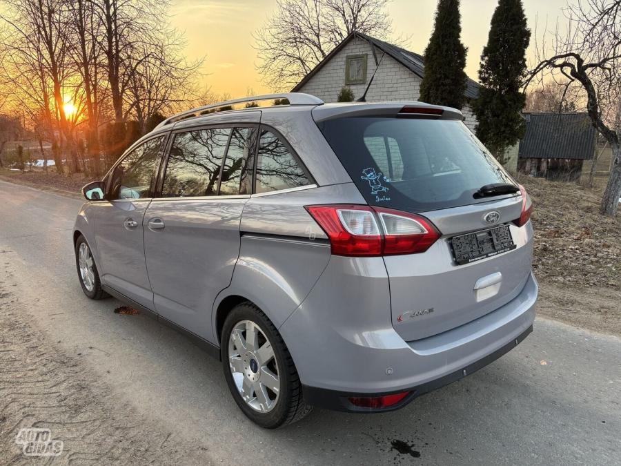 Grey Ford Grand C-MAX 2011 in Varena, with an engine capacity of 1.60 L and mileage of 280 thousand km for 3900 €, photo 3 on AUTOMOTO.COM.LV
