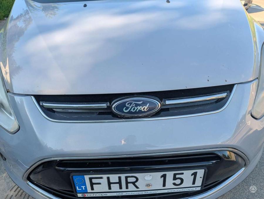 Grey Ford Grand C-MAX 2011 in Kaunas, with an engine capacity of 1.56 L and mileage of 359 thousand km for 2800 €, photo 12 on AUTOMOTO.COM.LV