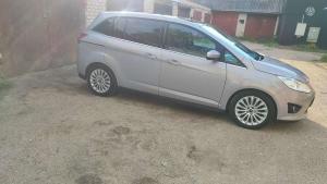 Grey Ford Grand C-MAX 2011 in Prienai, with an engine capacity of 1.56 L and mileage of 270 thousand km for 3790 €, photo 6 on AUTOMOTO.COM.LV