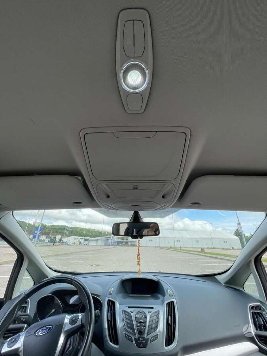 Grey Ford Grand C-MAX 2011 in Vilnius, with an engine capacity of 1.60 L and mileage of 252 thousand km for 3300 €, photo 4 on AUTOMOTO.COM.LV