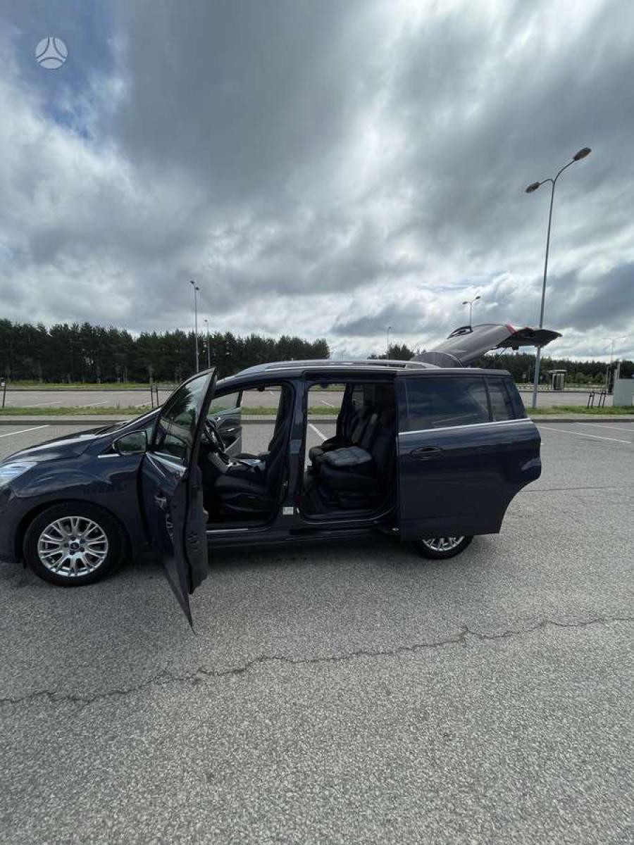 Grey Ford Grand C-MAX 2011 in Vilnius, with an engine capacity of 1.60 L and mileage of 252 thousand km for 3300 €, photo 7 on AUTOMOTO.COM.LV