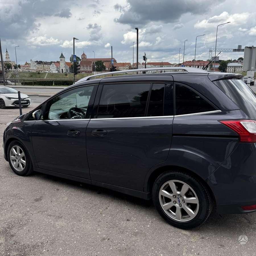 Grey Ford Grand C-MAX 2011 in Kaunas, with an engine capacity of 1.56 L and mileage of 328 thousand km for 3000 €, photo 11 on AUTOMOTO.COM.LV