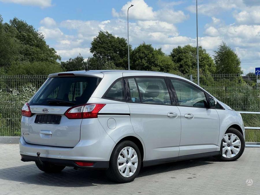 Pelēks Ford Grand C-MAX 2011 Tauragė, ar dzinēja tilpumu 1.60 L un nobraukumu 249 tūkst. km par 3300 €, foto 9 vietnē AUTOMOTO.COM.LV