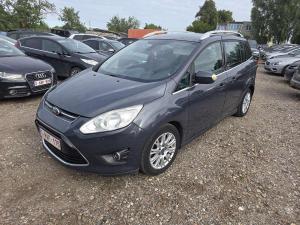 Grey Ford Grand C-MAX 2011 in Ukmerge, with an engine capacity of 1.56 L and mileage of 238 thousand km for 2950 €, photo  on AUTOMOTO.COM.LV